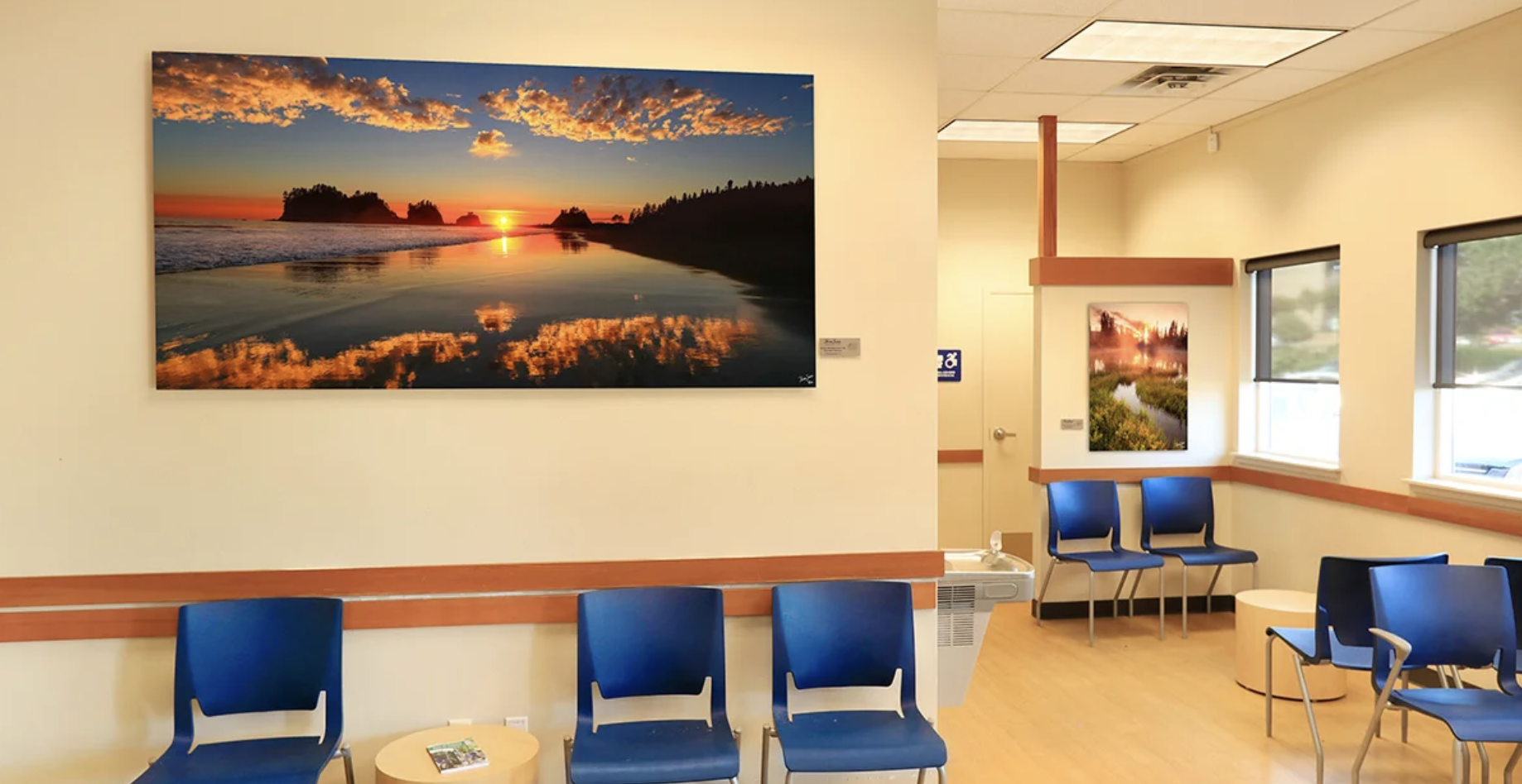 How Hanging Systems Can Boost Sales and Attract Customers – Picture ...